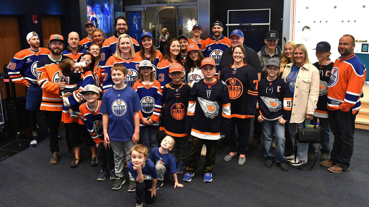 Meet The Browns & Skinners | Edmonton Oilers