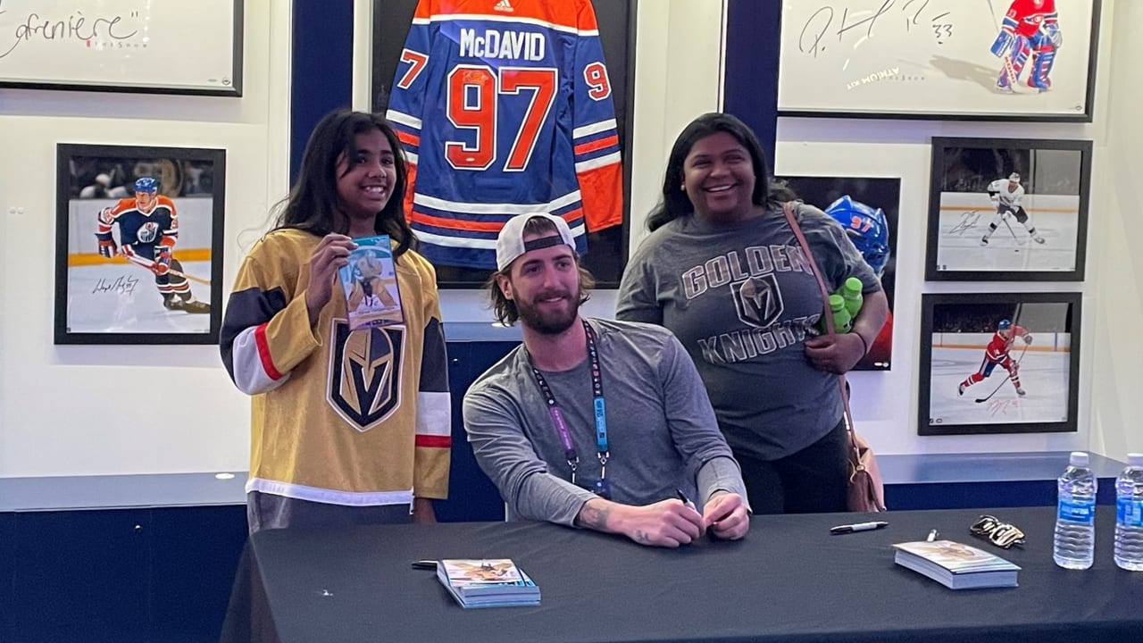 Fans say goodbye to Thompson at autograph signing after trade to ...