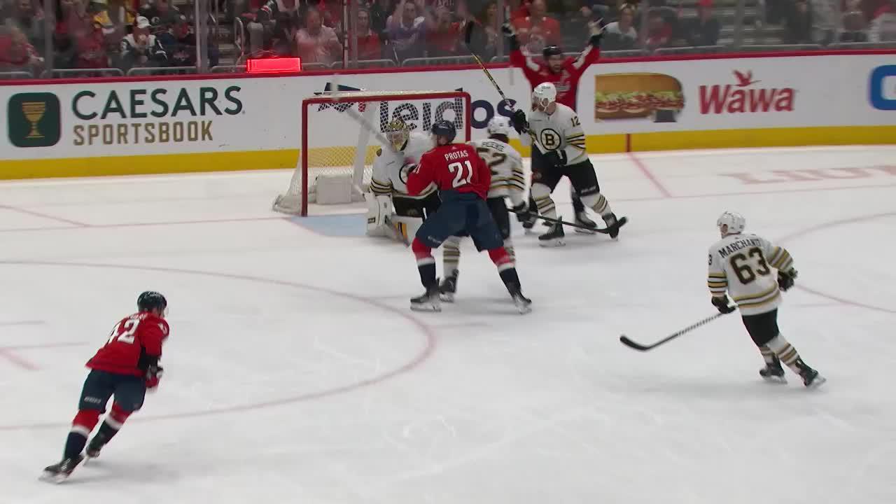 BOS@WSH: Carlson scores goal against Jeremy Swayman | Washington Capitals