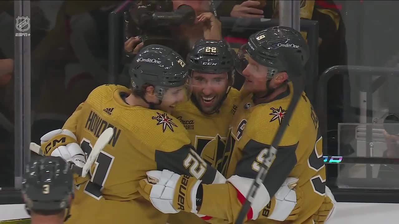 CHI@VGK: Amadio scores goal against Petr Mrazek | Vegas Golden Knights