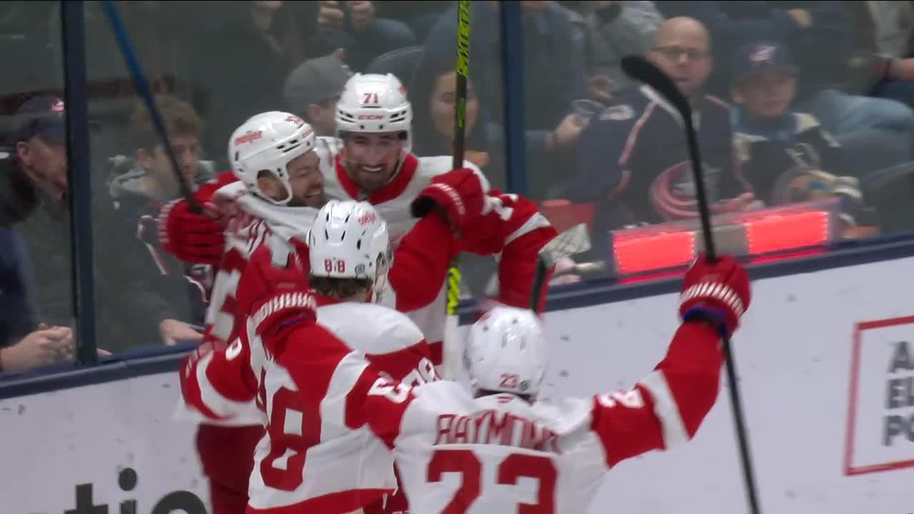 DET@CBJ: Larkin scores PPG against Elvis Merzlikins | Detroit Red Wings