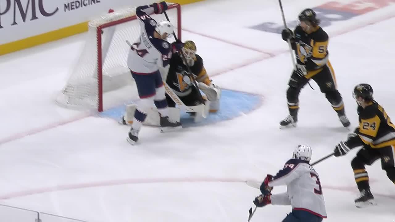 CBJ@PIT: Cole Clayton scores goal against Joel Blomqvist | Columbus Blue Jackets