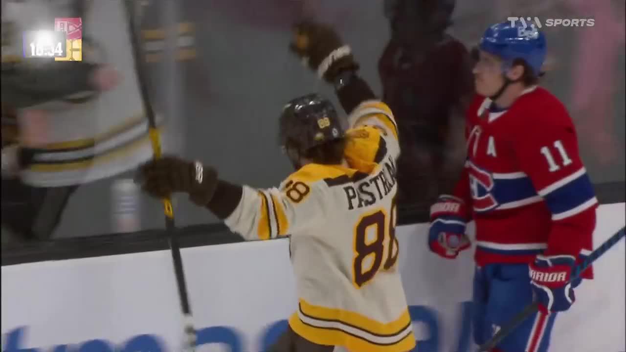David Pastrnak with a Short Goal vs. Montreal Canadiens | LNH.com
