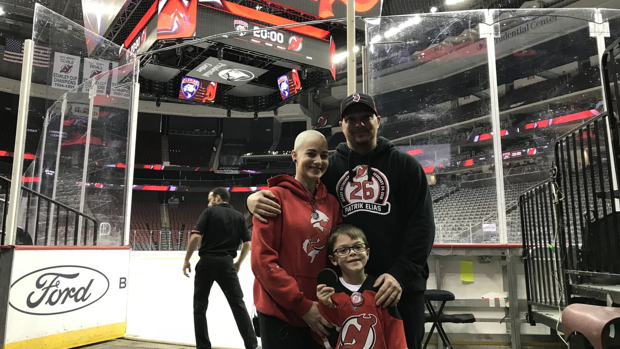 Devils fan with autoimmune diseases fulfills dream of singing anthem ...