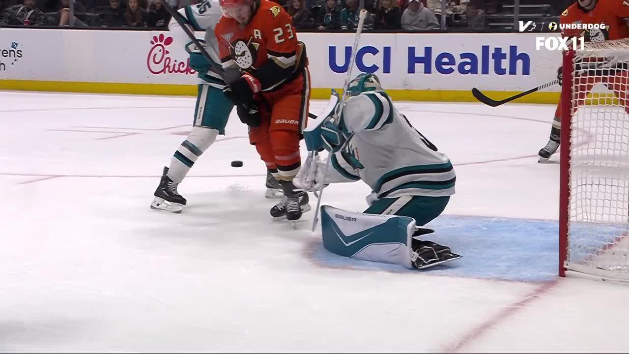 Terry Puts in His Second of the Game | Anaheim Ducks