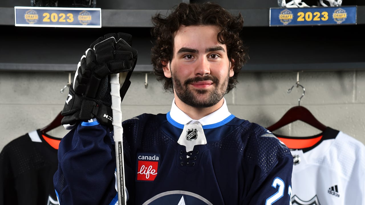 Colby Barlow, un futur capitaine des Jets? | LNH.com