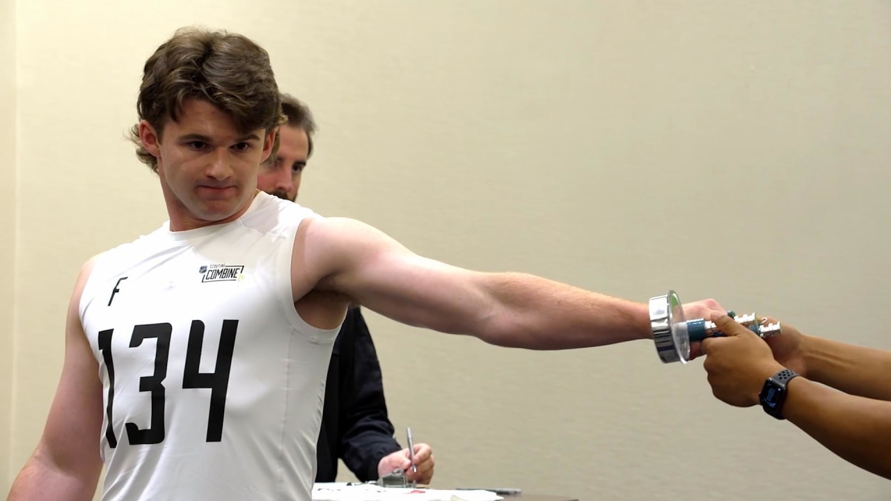 Prospect Profiles: Cole Eiserman | NHL.com