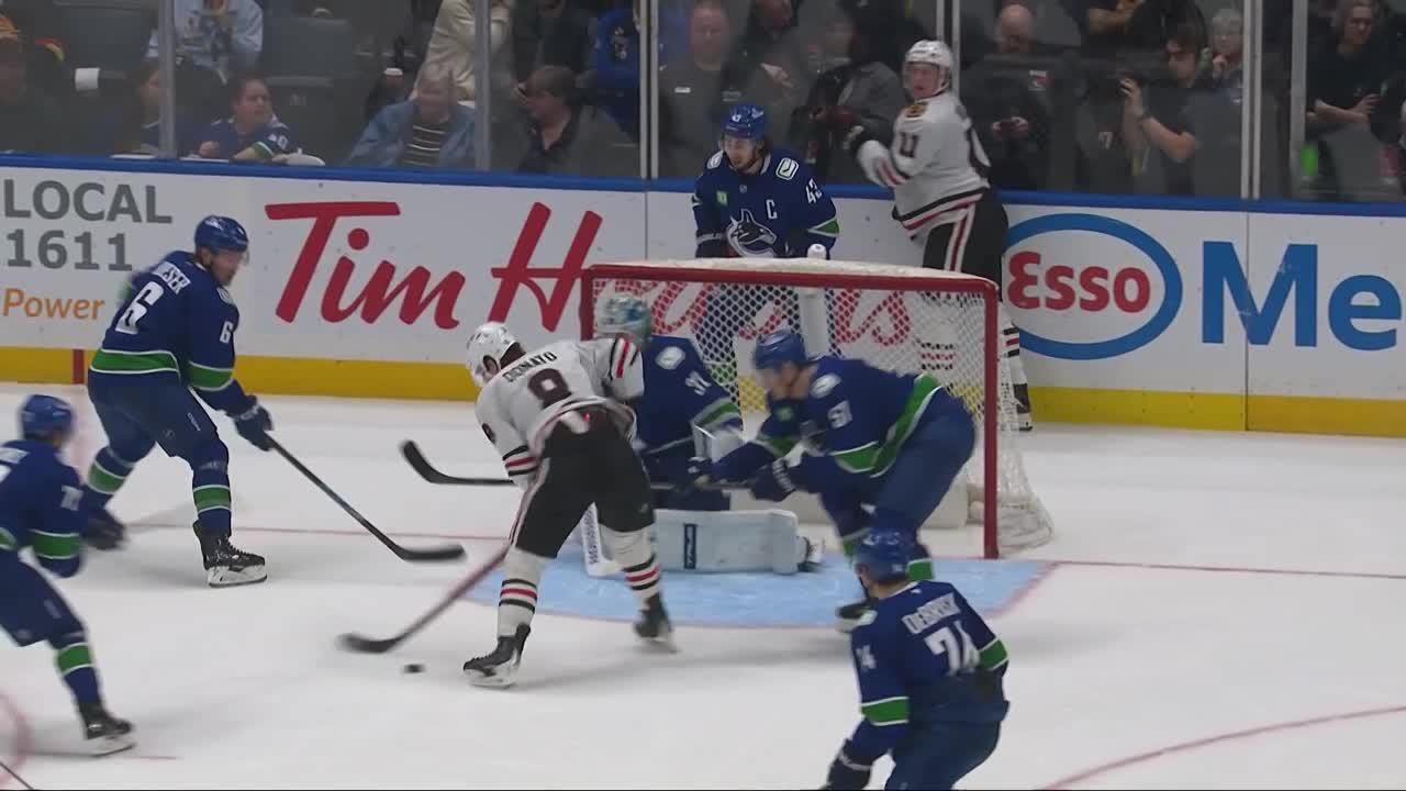 Mikheyev Goes Top Shelf | Chicago Blackhawks