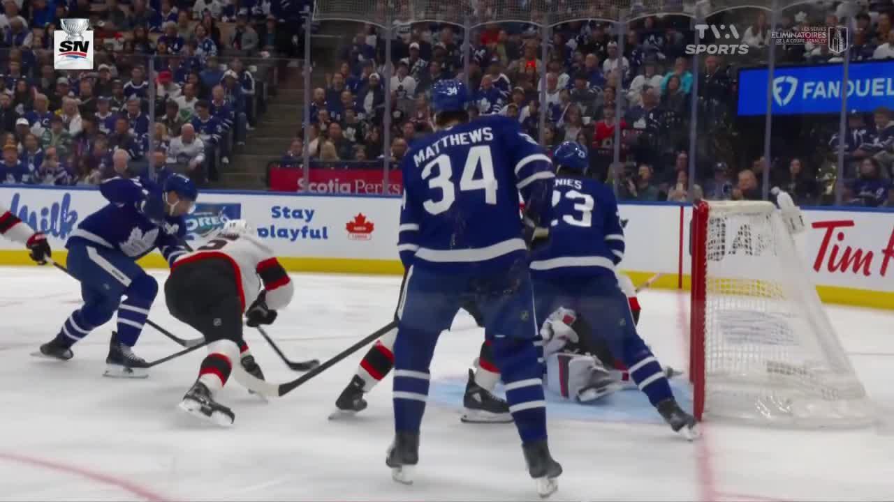 Tavares récupère le retour pour ajouter à l'avance | LNH.com
