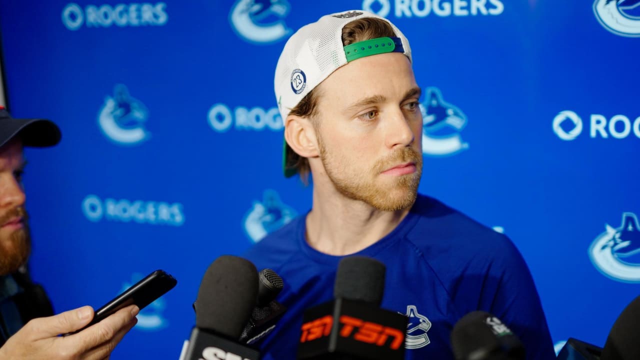 PREGAME | Lindholm vs. Flames | Vancouver Canucks