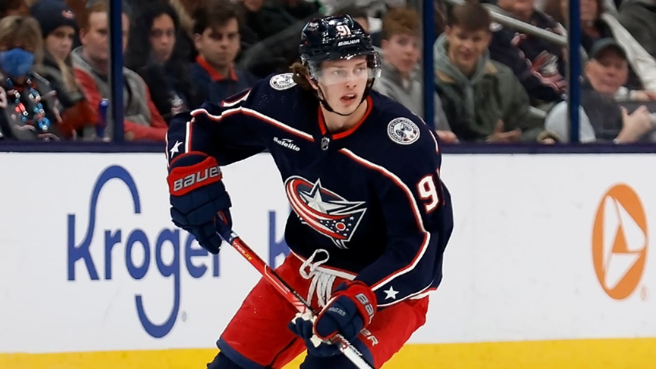 Johnson making his way at center early in Blue Jackets career ...
