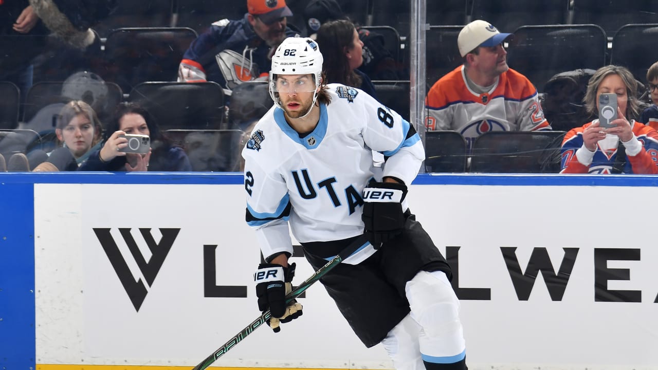Stenlund trivs med hockeyn i Utah: ”Jättecoolt" | NHL.com/sv