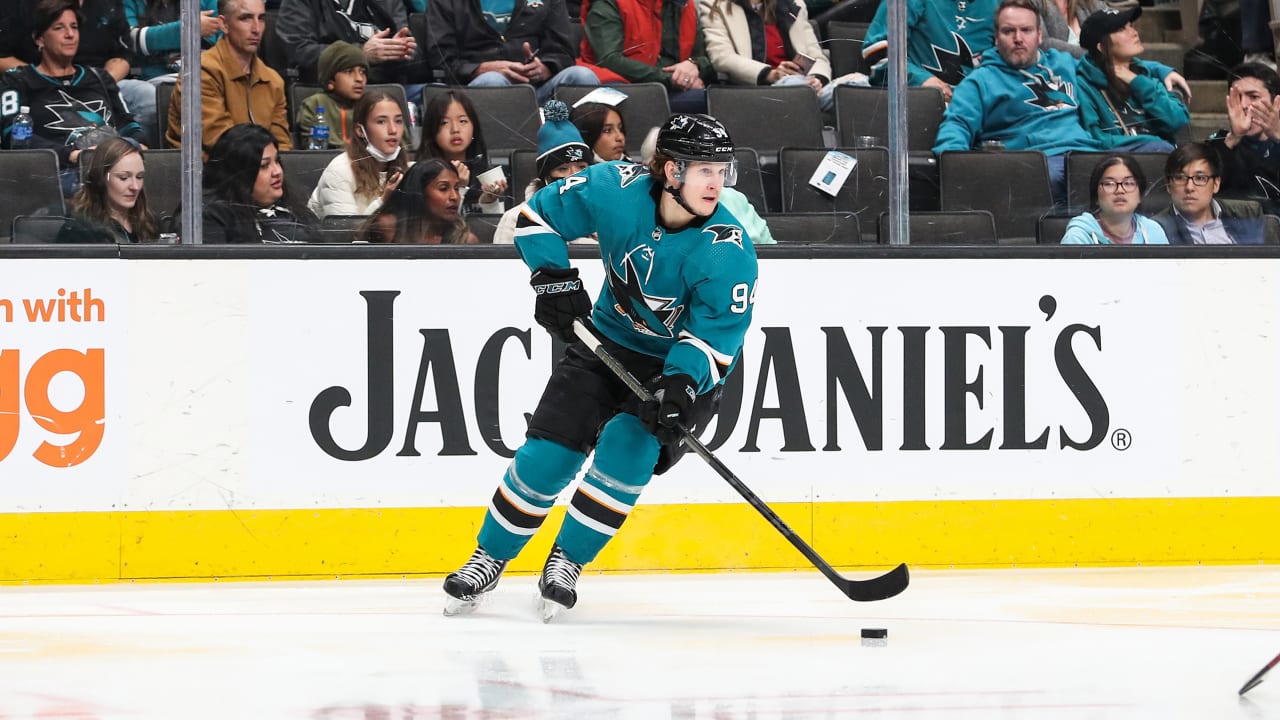 Sharks Re-Sign Forward Alexander Barabanov | San Jose Sharks