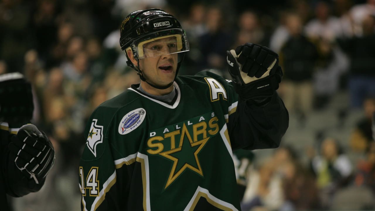 Five Questions with Stu Barnes | NHL.com