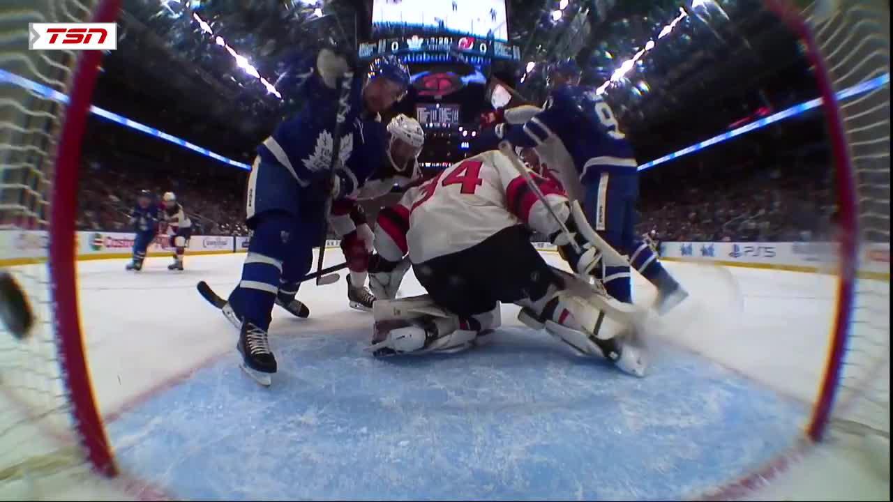 Tavares opens scoring | NHL.com