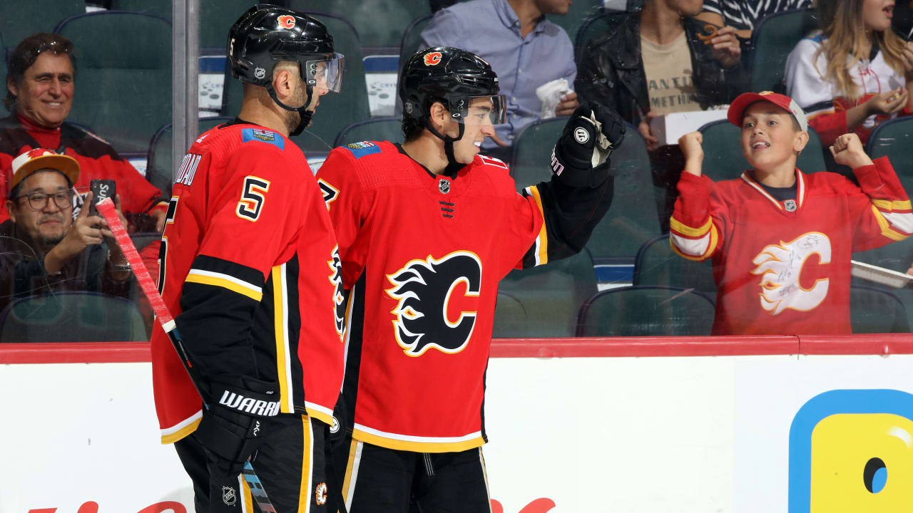 SPLIT IN THE SPLIT SQUAD | Calgary Flames