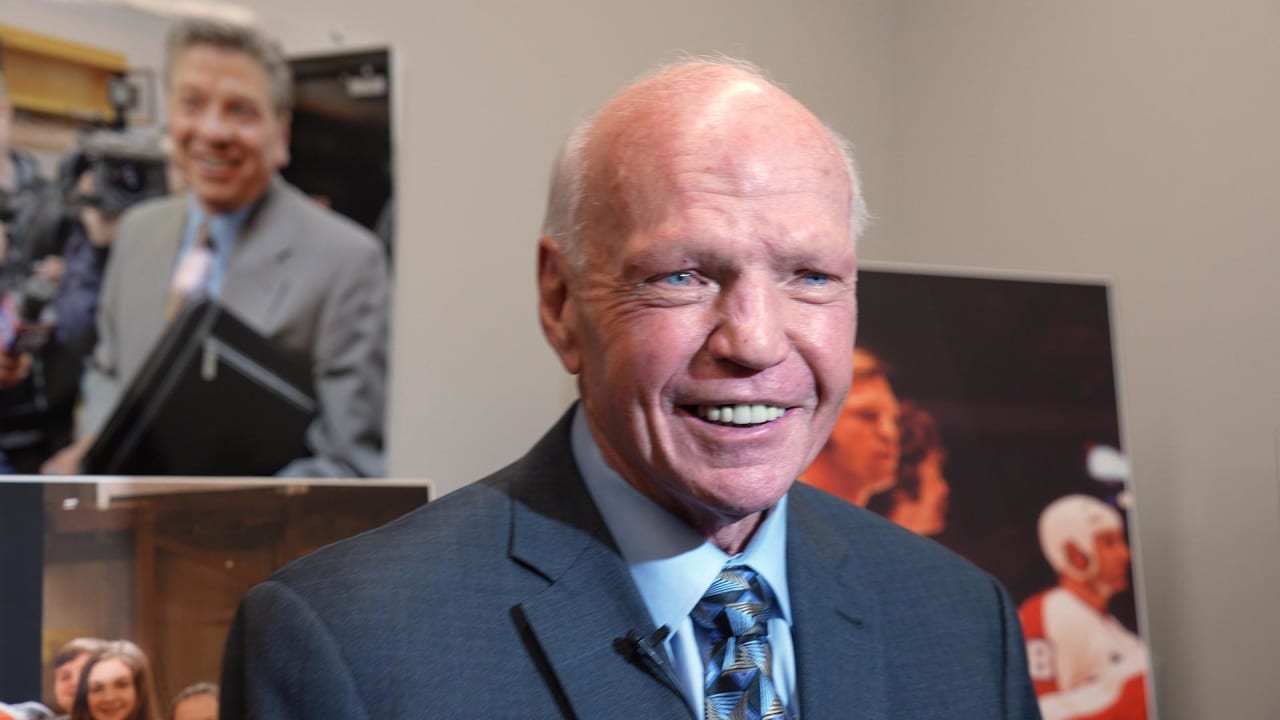 The Hound Retirement Press Conference: Bob Kelly | Philadelphia Flyers