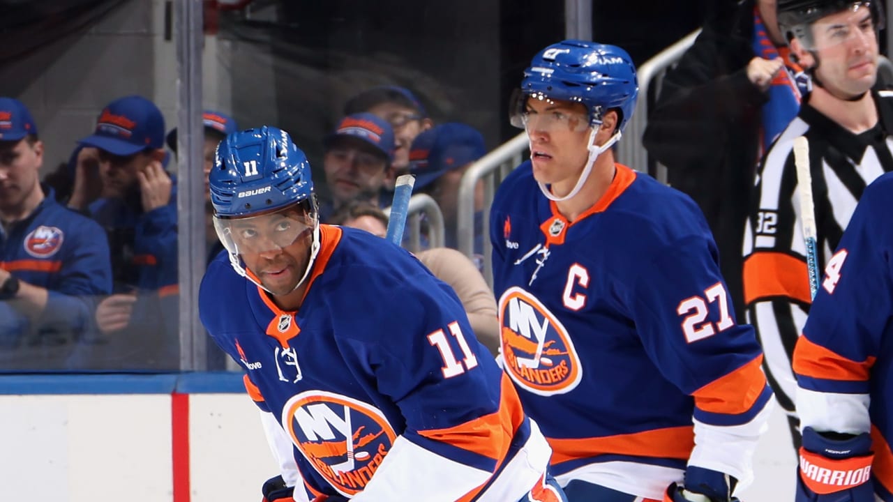 Duclair cuts the Islanders' deficit to 1 | NHL.com