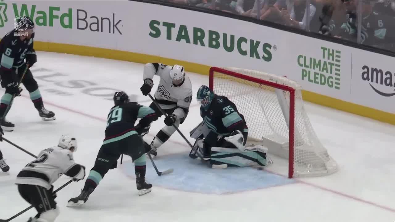 LAK@SEA: Foegele scores goal against Joey Daccord | Los Angeles Kings