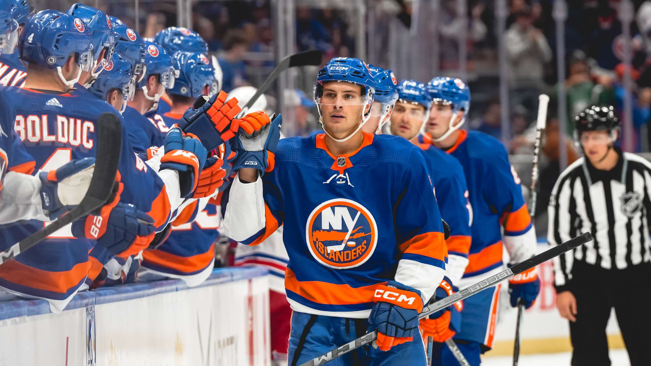 Photos: Islanders 5, Rangers 3 Sept. 30, 2023 | New York Islanders