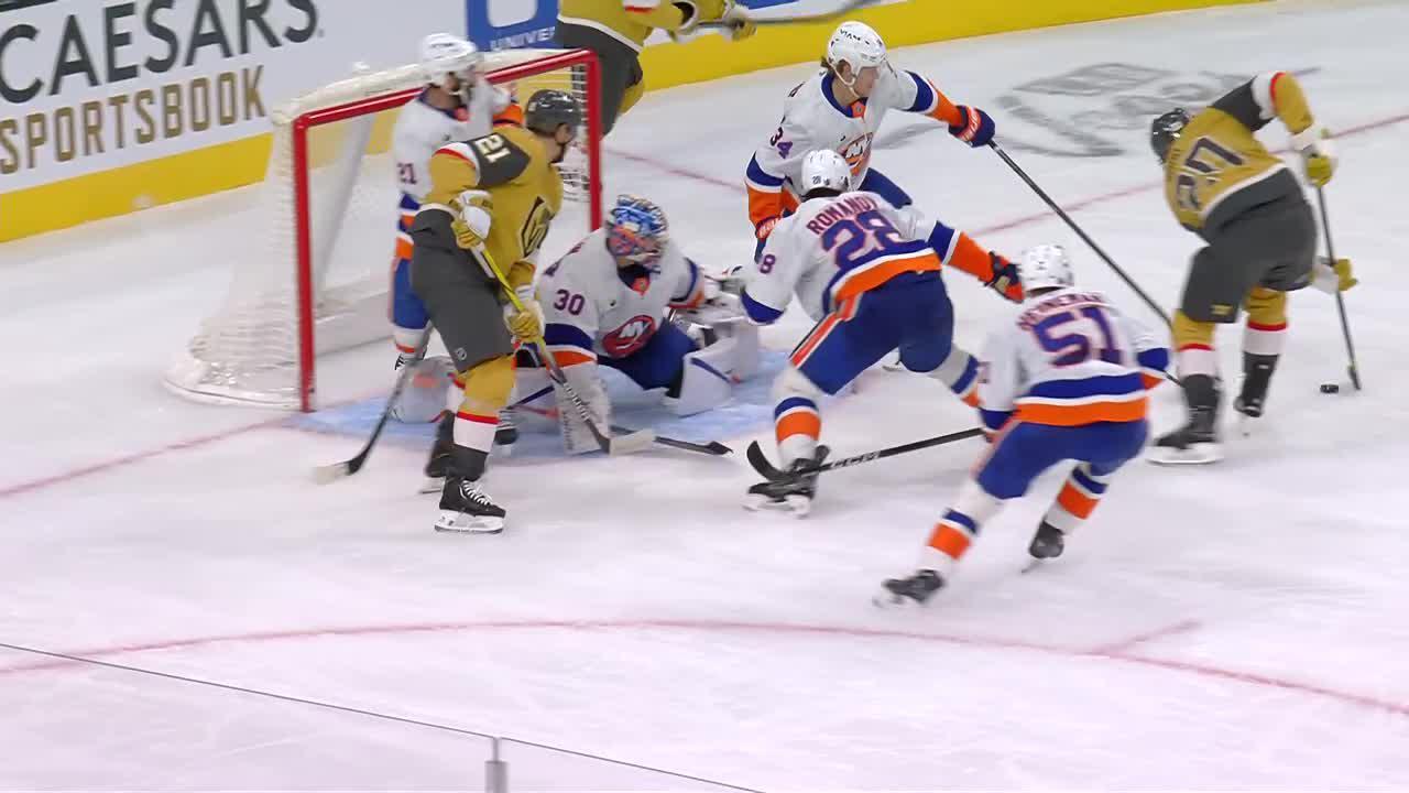 NYI@VGK: Smith scores goal against Ilya Sorokin | Vegas Golden Knights