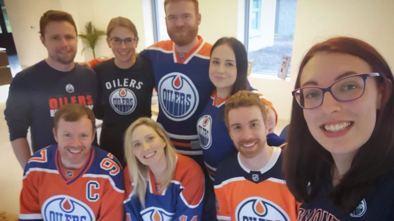 AROUND THE RINK | InternationOil | Edmonton Oilers