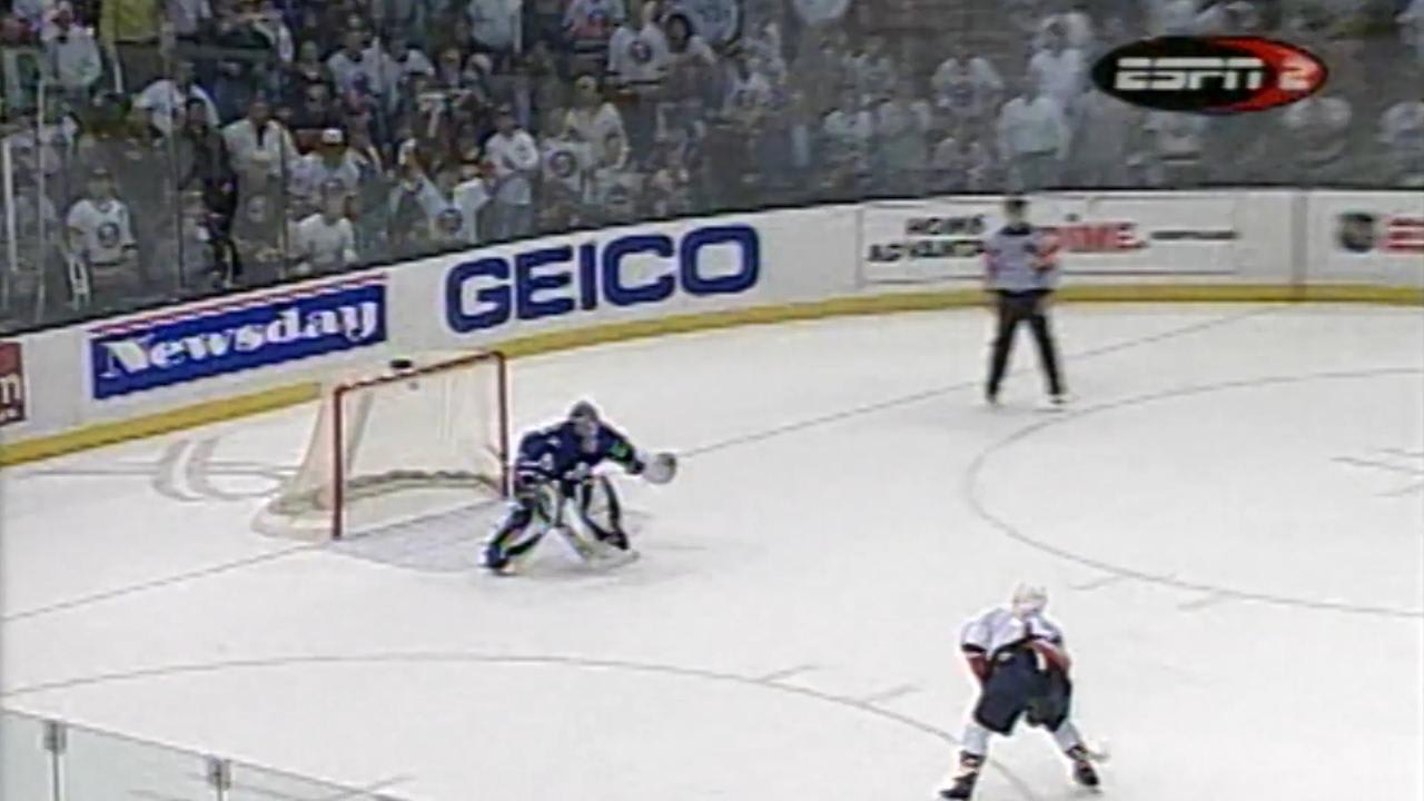 Shawn Bates Penalty Shot | New York Islanders