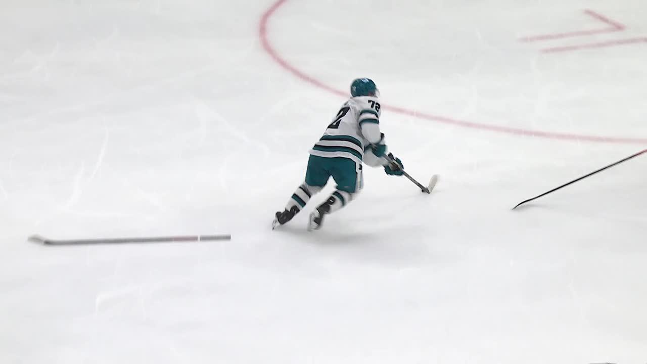 SJS@CHI: Toffoli scores goal against Petr Mrazek | San Jose Sharks