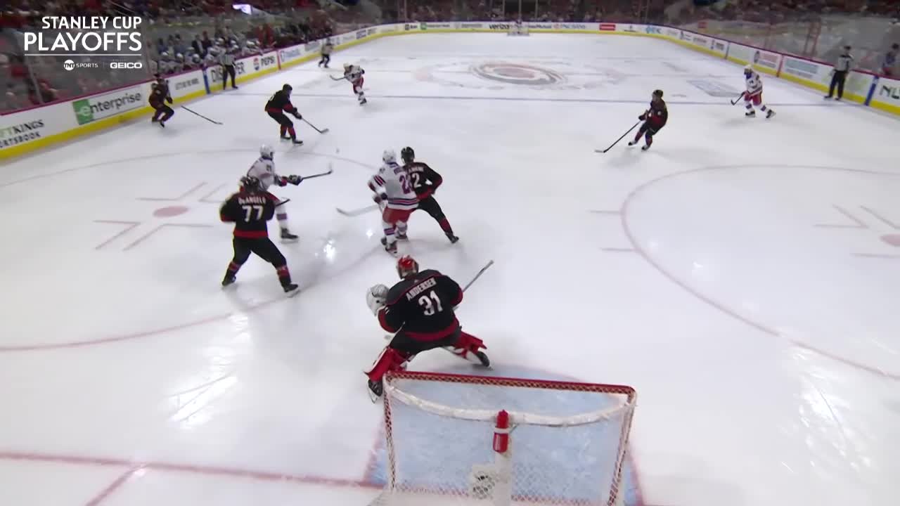 Goodrow's deflection goal | NHL.com