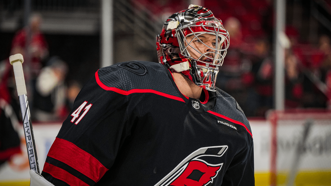 Canes Re-Sign Martin To One-Year Contract | Carolina Hurricanes