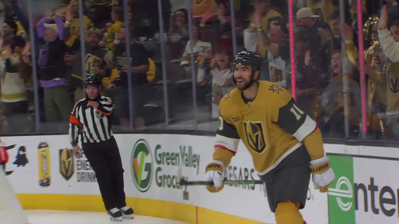 NSH@VGK: Roy scores goal against Justus Annunen | Vegas Golden Knights