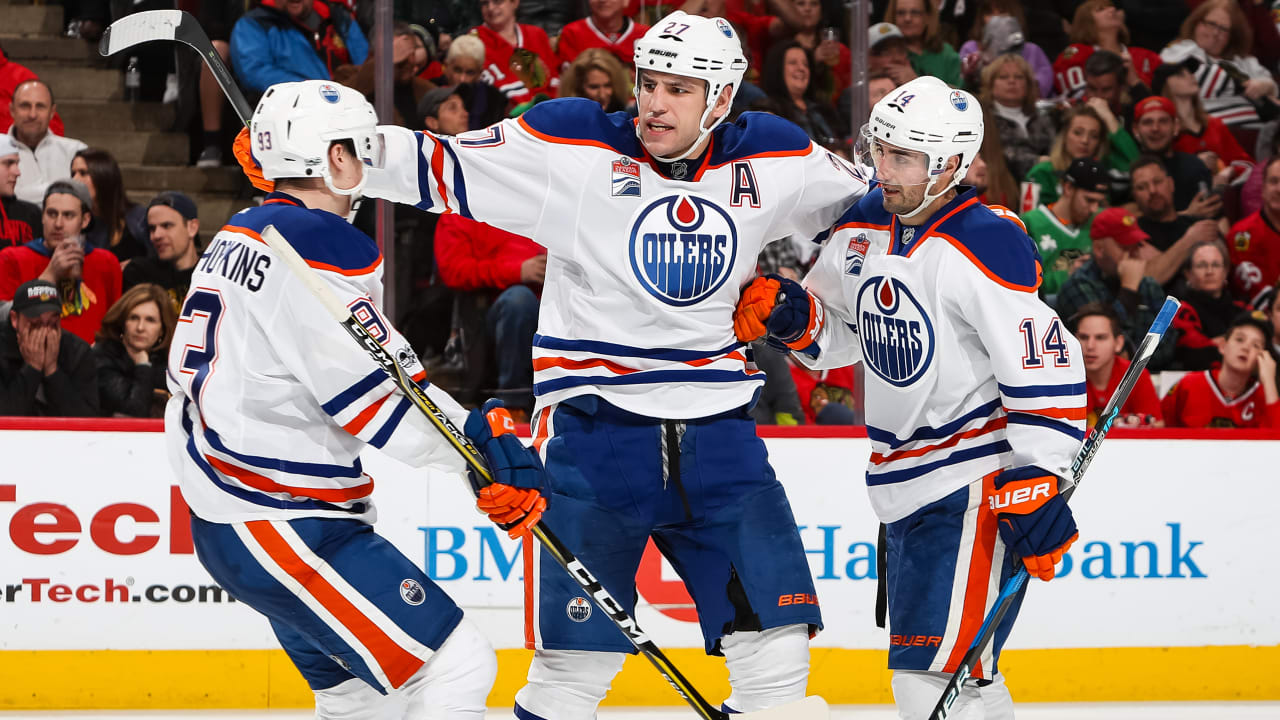 Les Oilers mettent fin à la séquence des Blackhawks | LNH.com