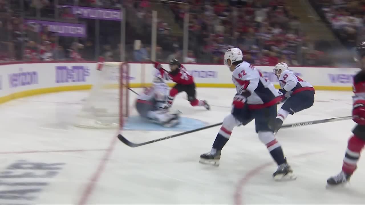 WSH@NJD: Lindgren with a great save against Timo Meier | Washington ...