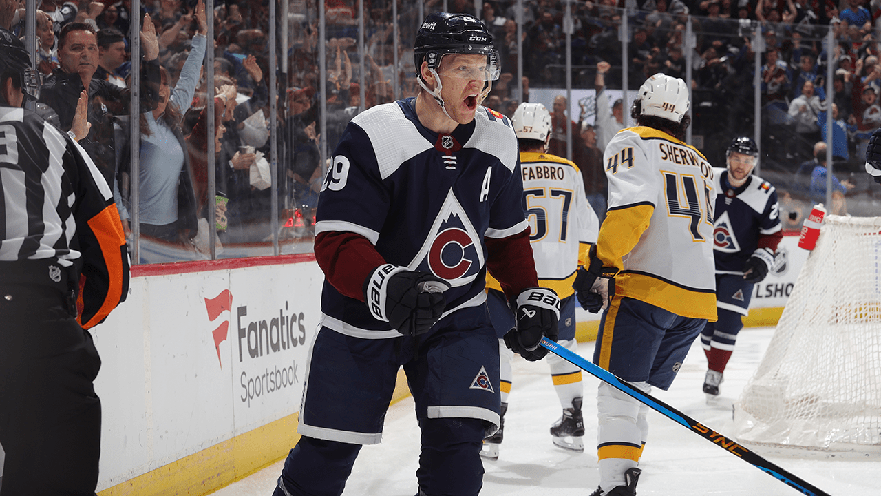 MacKinnon slides in floater | NHL.com