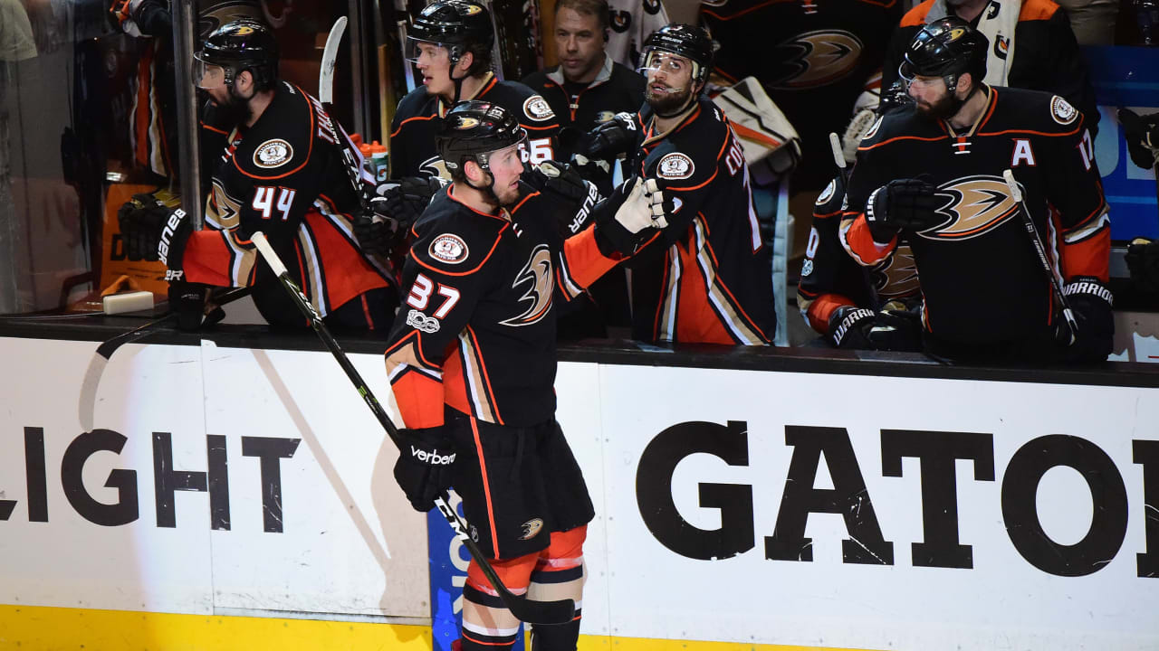 Nick Ritchie a appris à se servir de son arme | LNH.com