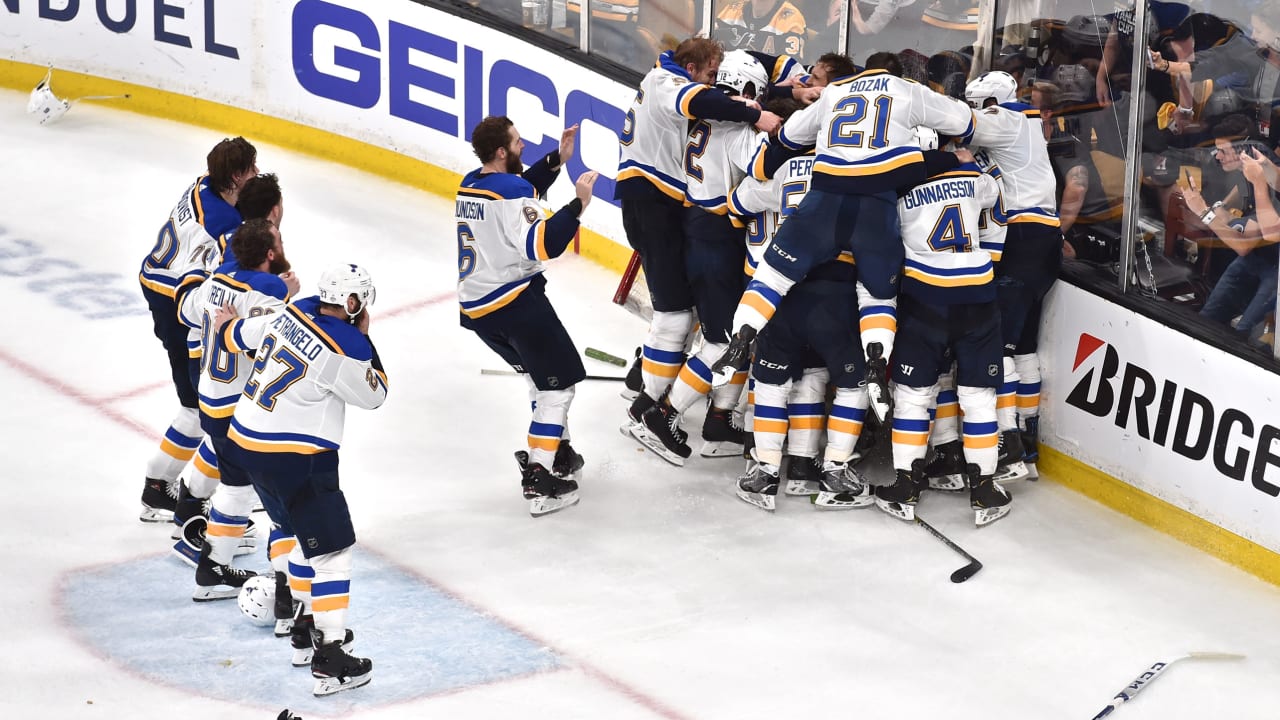 Blues banner-raising ceremony highlights week in NHL | NHL.com