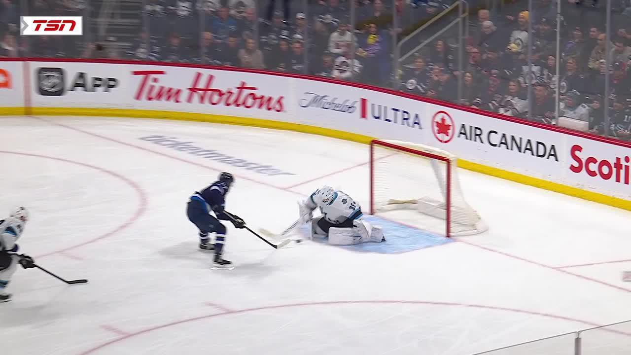 Ehlers se moque d'Ingram en échappée | LNH.com