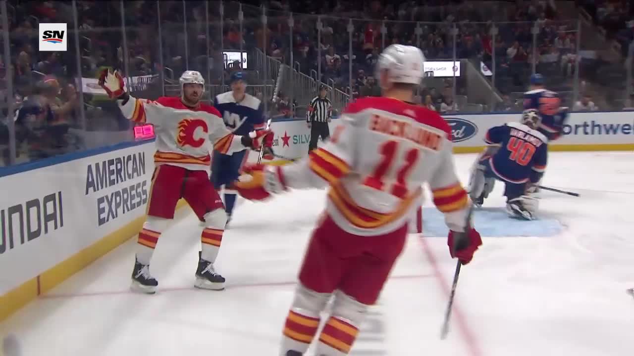 Weegar's nice solo effort | NHL.com