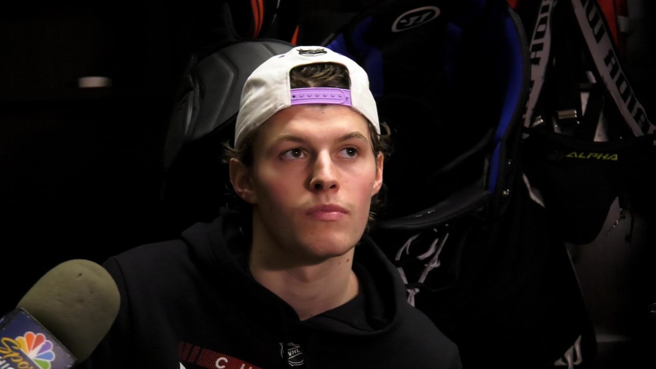 Reichel on First Game Back | Chicago Blackhawks