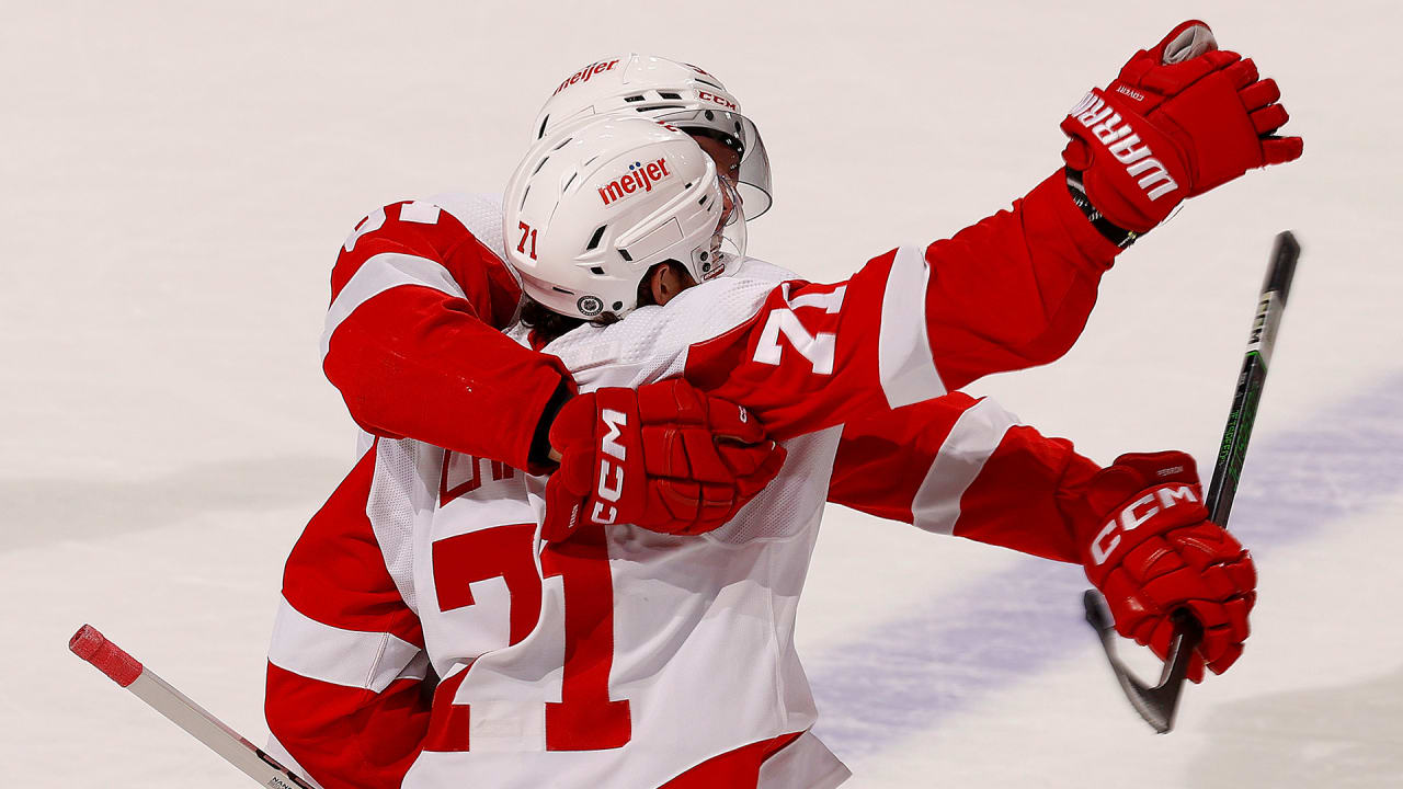 Larkin snaps in PPG for the OT winner | NHL.com