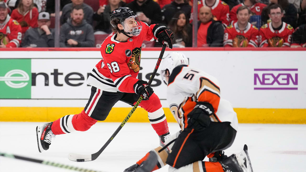 Bedard launches one in | NHL.com