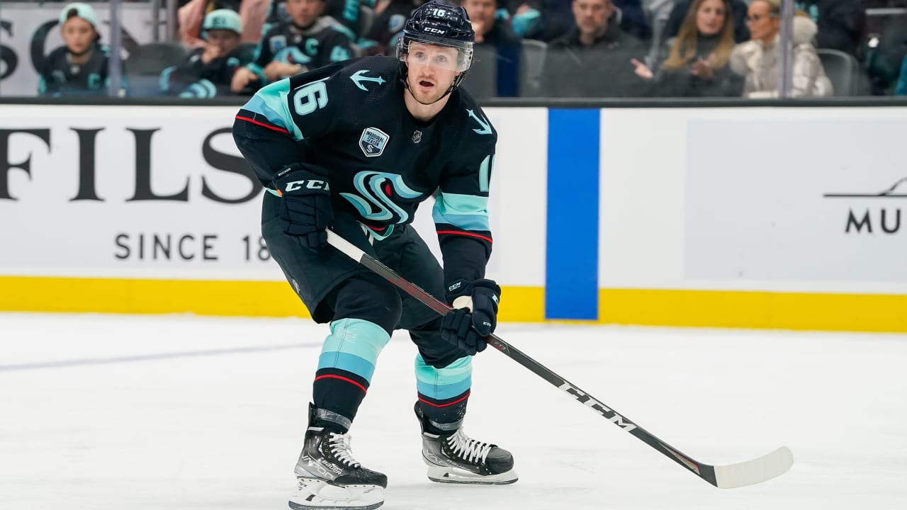 McCann signs five-year, $25 million contract with Kraken | NHL.com