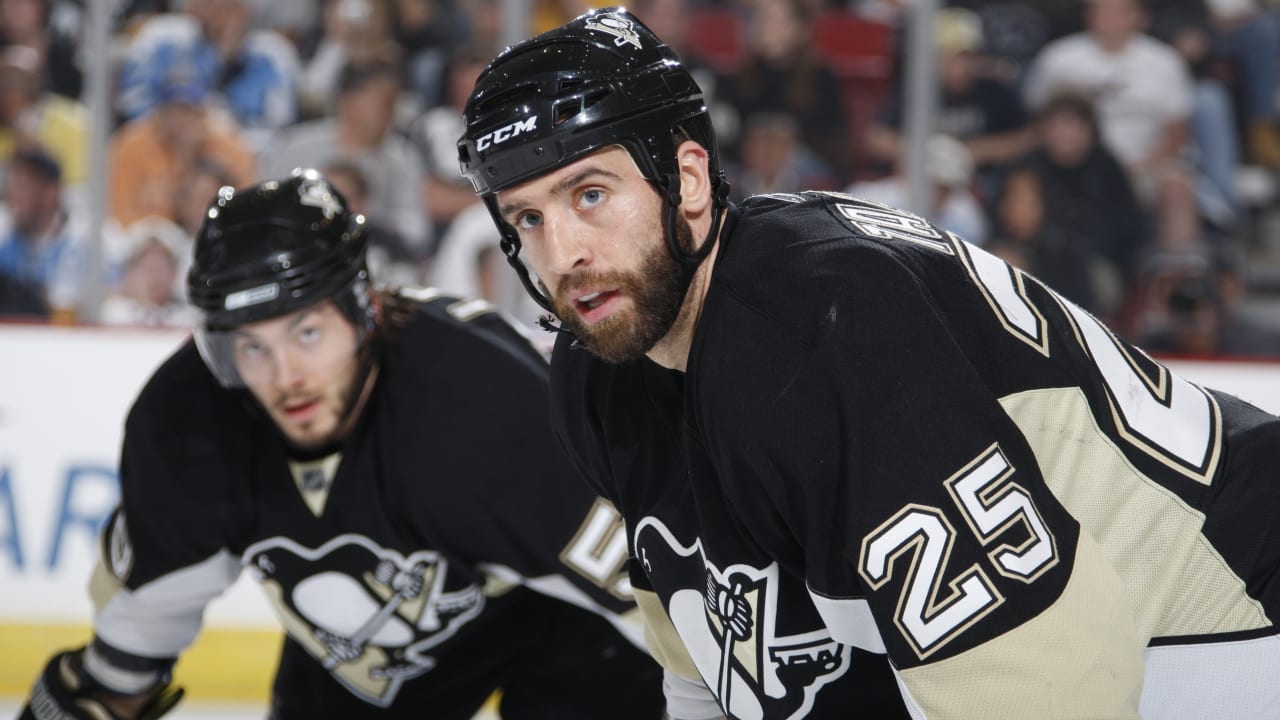 Pittsburgh Penguins and Duolingo team up to hold "French Language Night ...