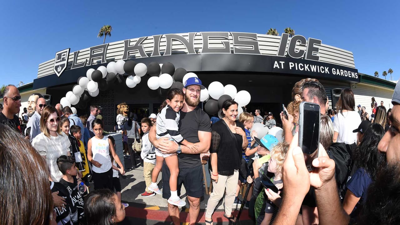 LA Kings Celebrate Newly Renovated Pickwick Ice Rink | Los Angeles Kings