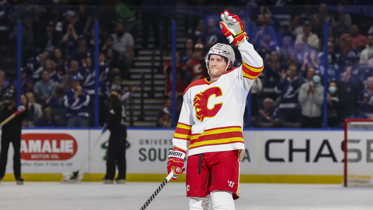 PHOTO GALLERY - FLAMES @ LIGHTNING | Calgary Flames