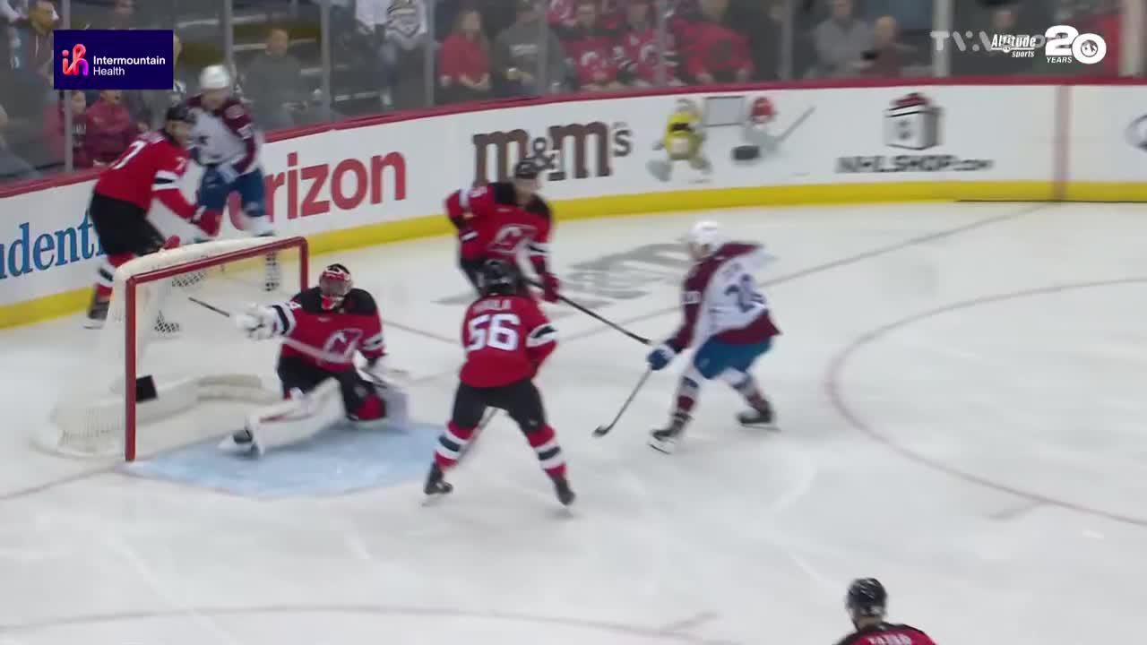Colton ne rate pas sa chance | LNH.com
