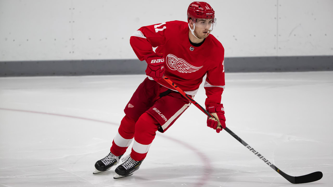 Notes: Zadina called up after Mantha's injury | Detroit Red Wings