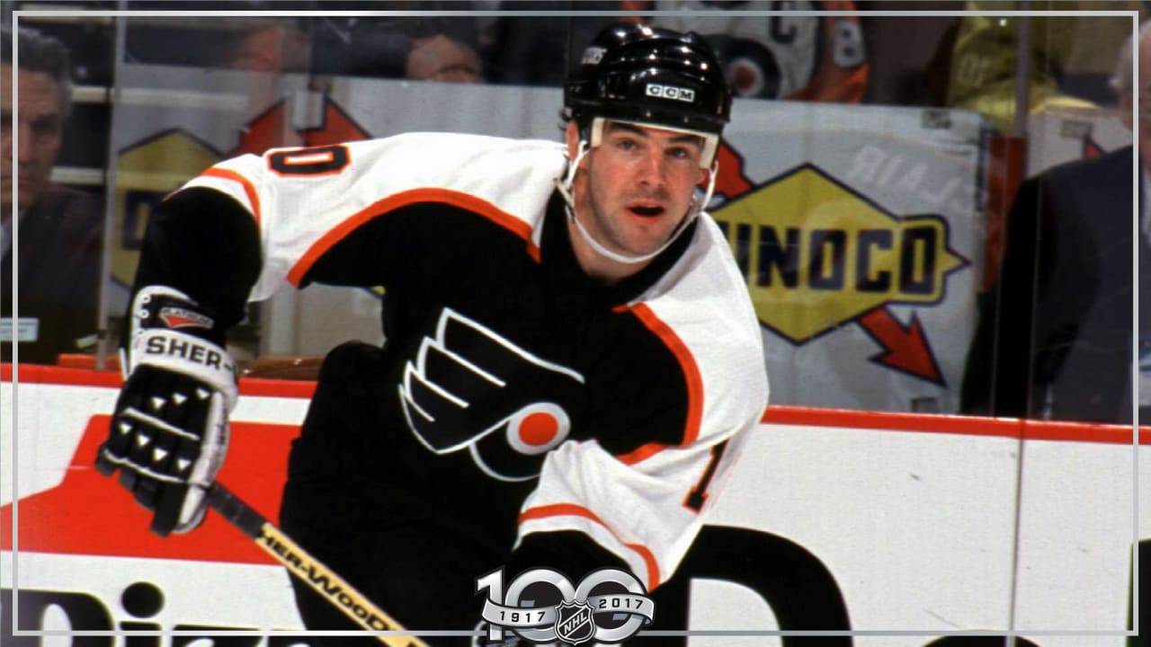 Catching up with John LeClair | NHL.com