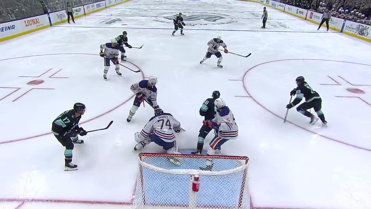 EDM@SEA: Schwartz scores goal against Oilers | Seattle Kraken