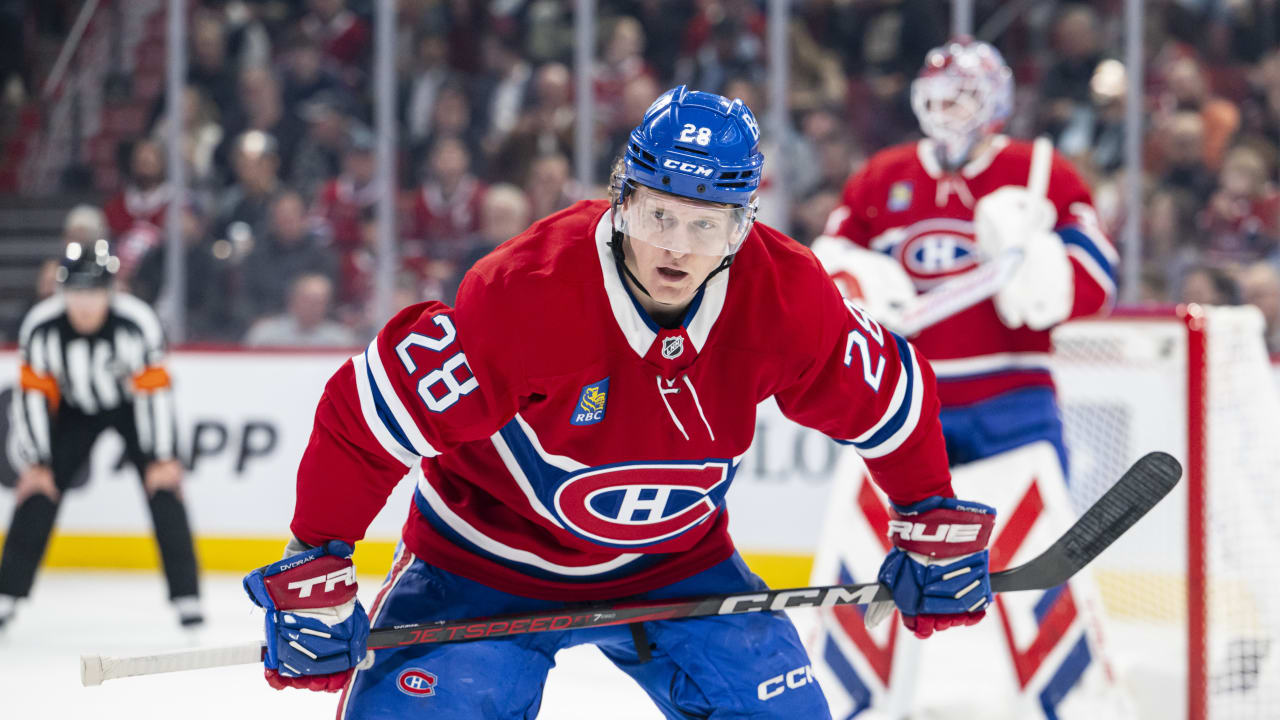 Dvorak Looking to Pick Up Where He Left Off | Philadelphia Flyers